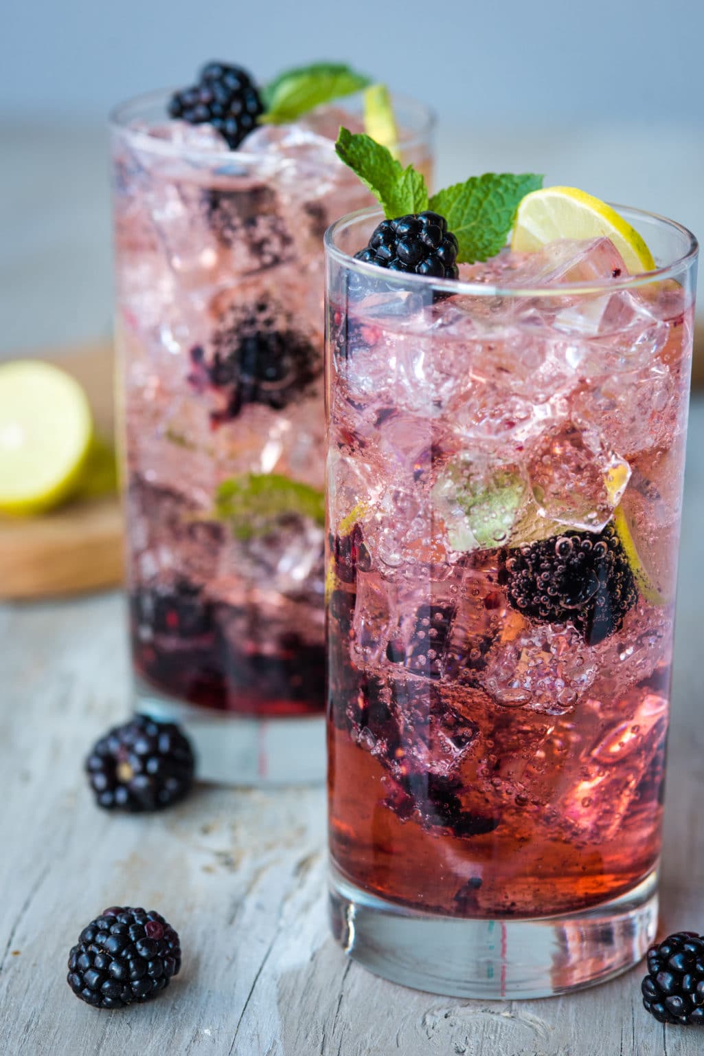 Blackberry Mint Mojito | The Adventure Bite